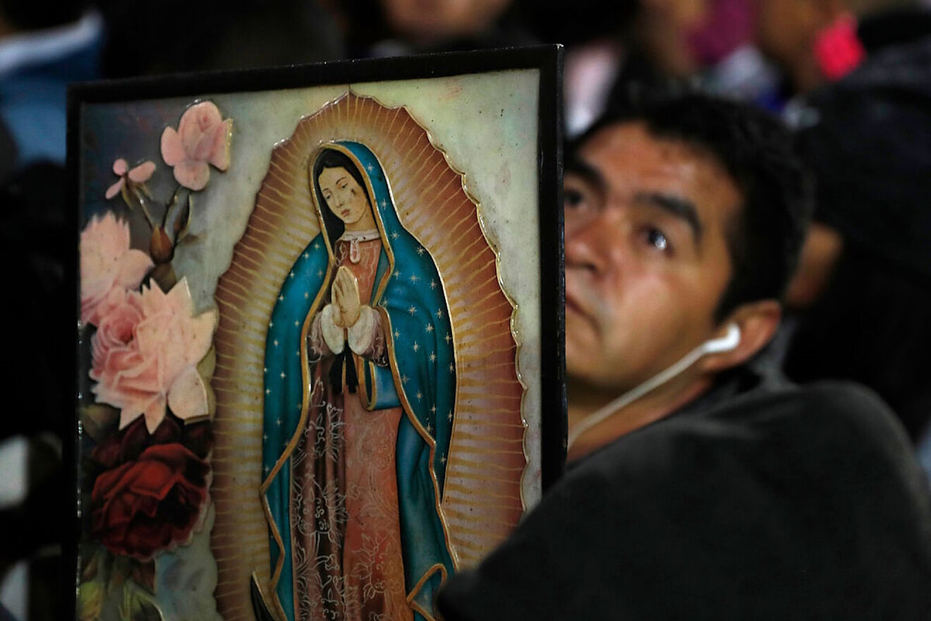 How is the Day of the Virgin of Guadalupe celebrated in the United ...