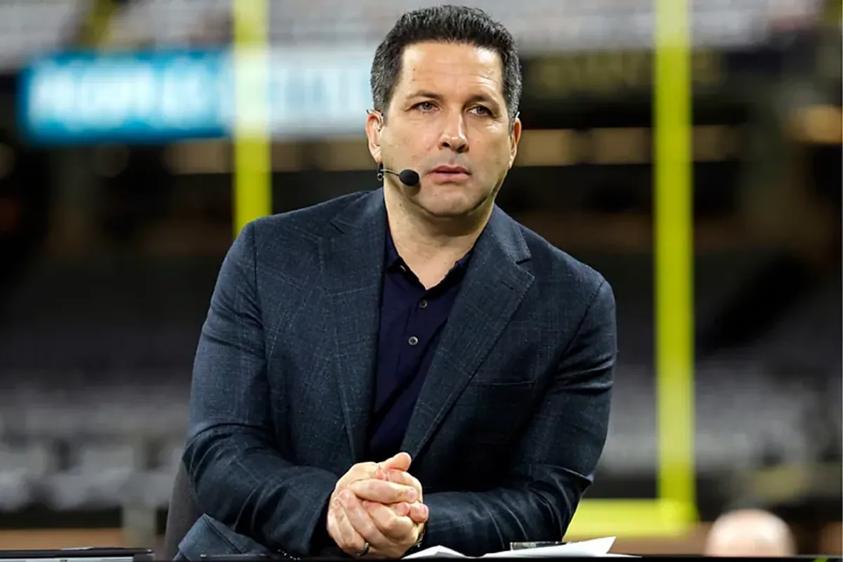 Adam Schefter fuels his feud with Mike Florio after his report on ...