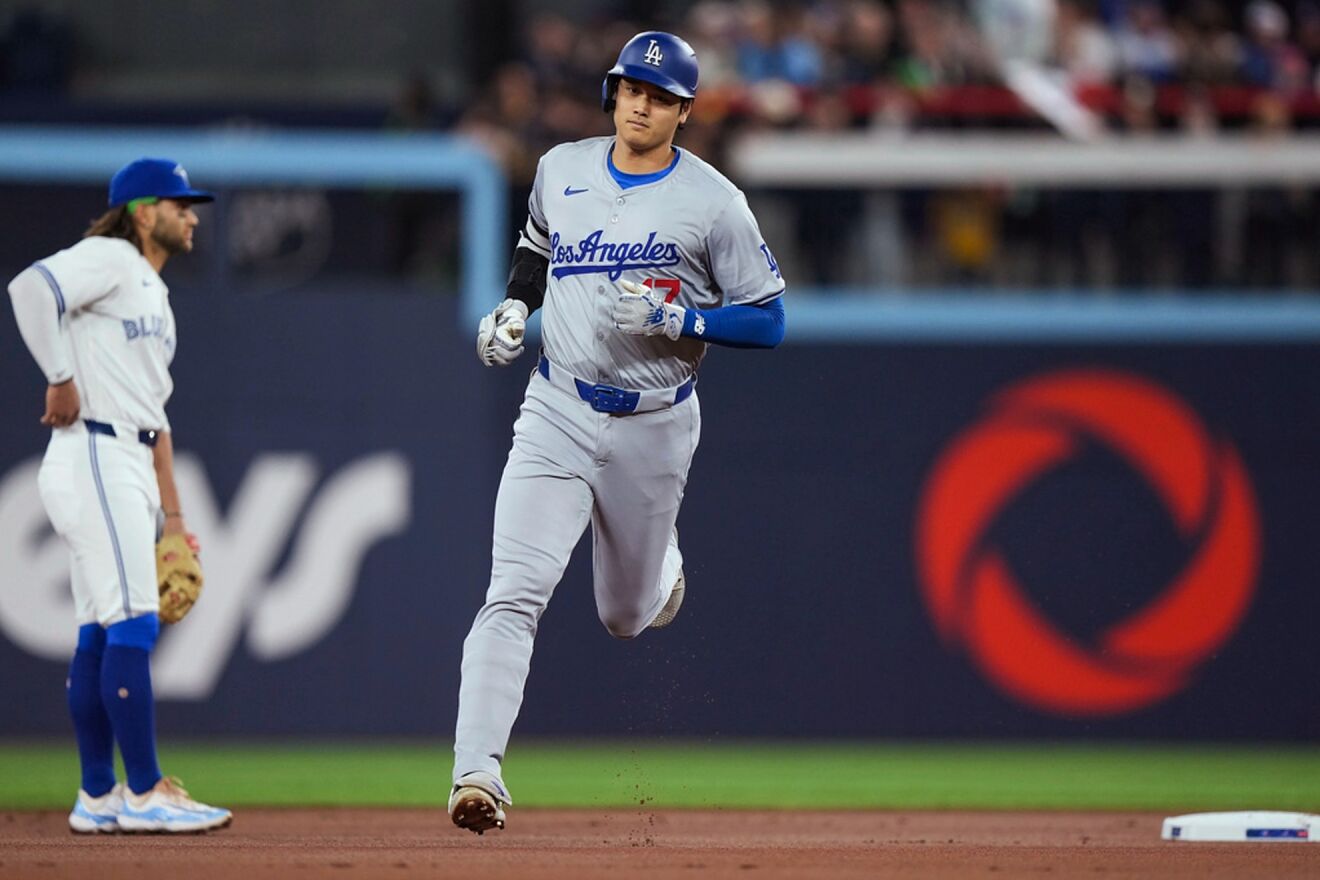 Ohtani shuts up haters with home run in first showing in Toronto with ...