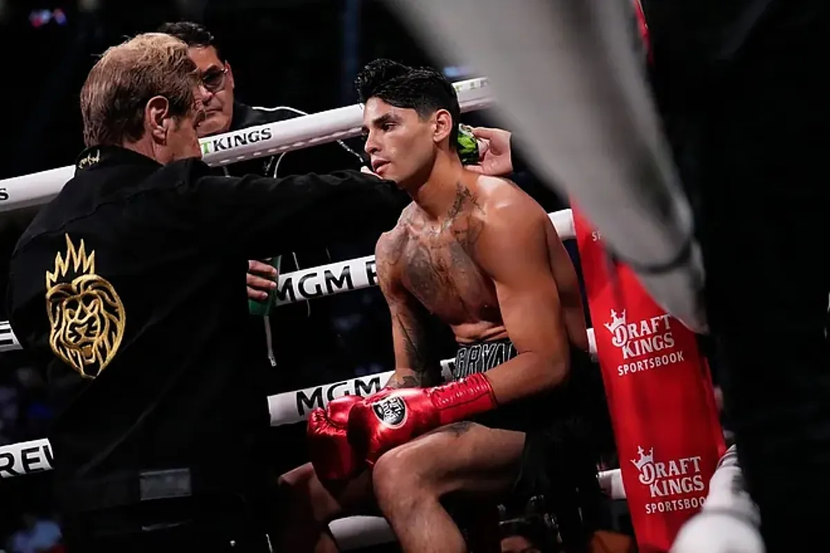 Ryan Garcia claims he's engaged to adult film star Savannah Bond while ...