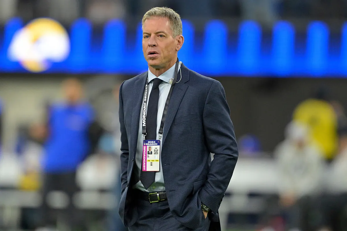 Troy Aikman had a notable slip-up live on ESPN during the Seahawks ...