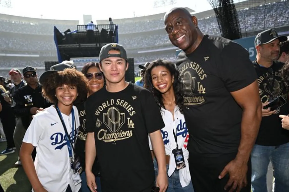 Magic Johnson betrays Shohei Ohtani and shows his new favorite Dodgers ...