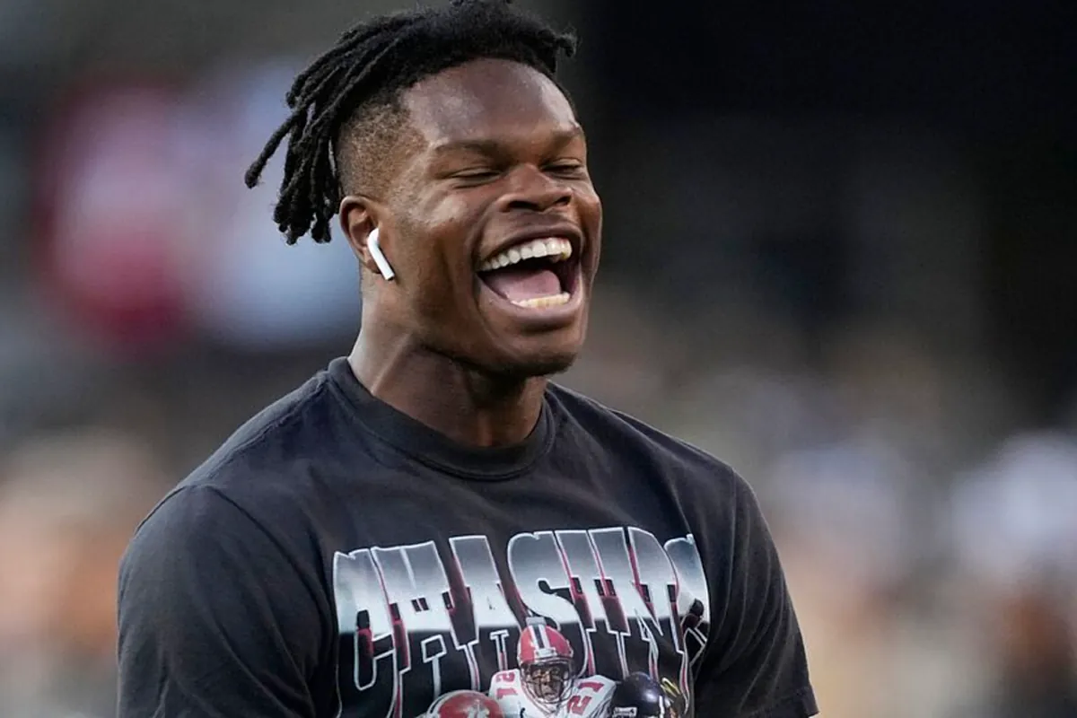 Travis Hunter 'envious' of Patrick Mahomes and Travis Kelce's new ...