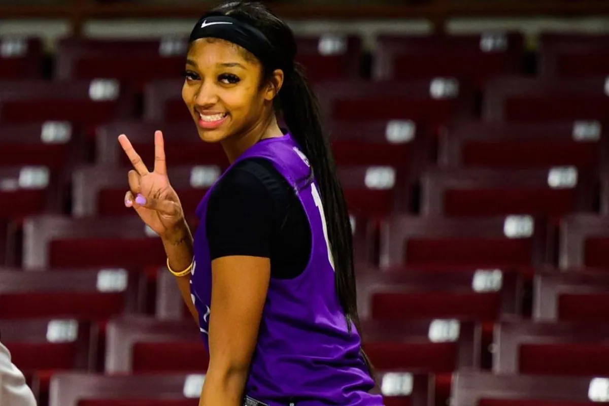 Chicago Sky reshapes coaching staff to fuel Angel Reese's second-year ...