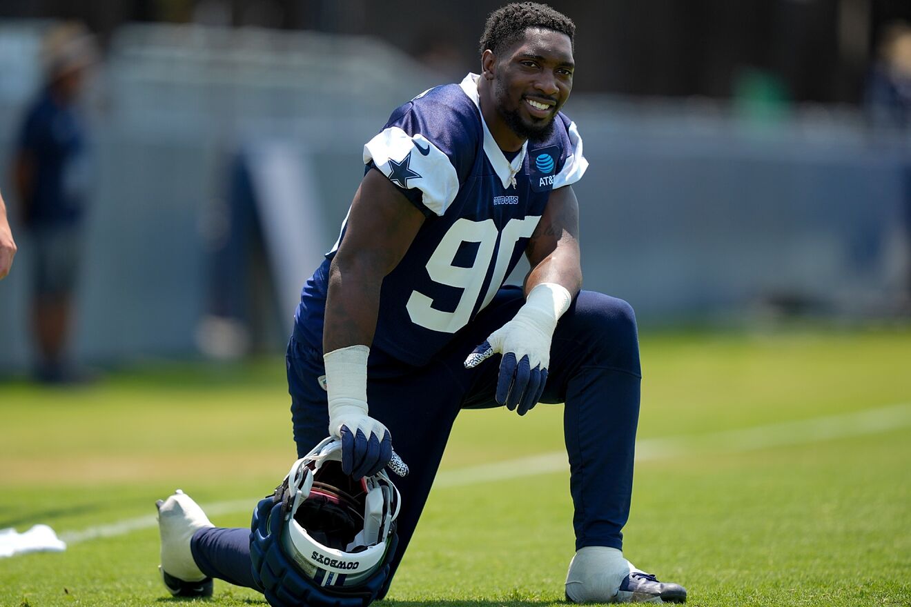 DeMarcus Lawrence's emotional goodbye: The reason why left the Cowboys ...