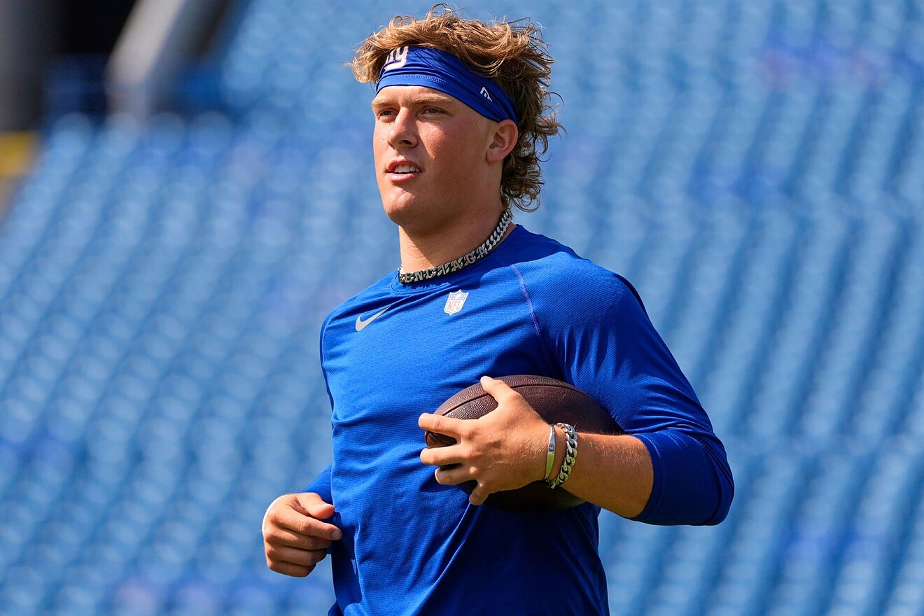Jaxson Dart surprises fans with a fascinating Thanksgiving gift and ...