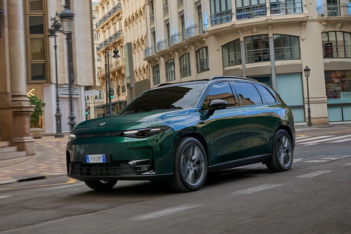 Coches híbridos: Leapmotor C10 REEV: más que un híbrido enchufable y ...