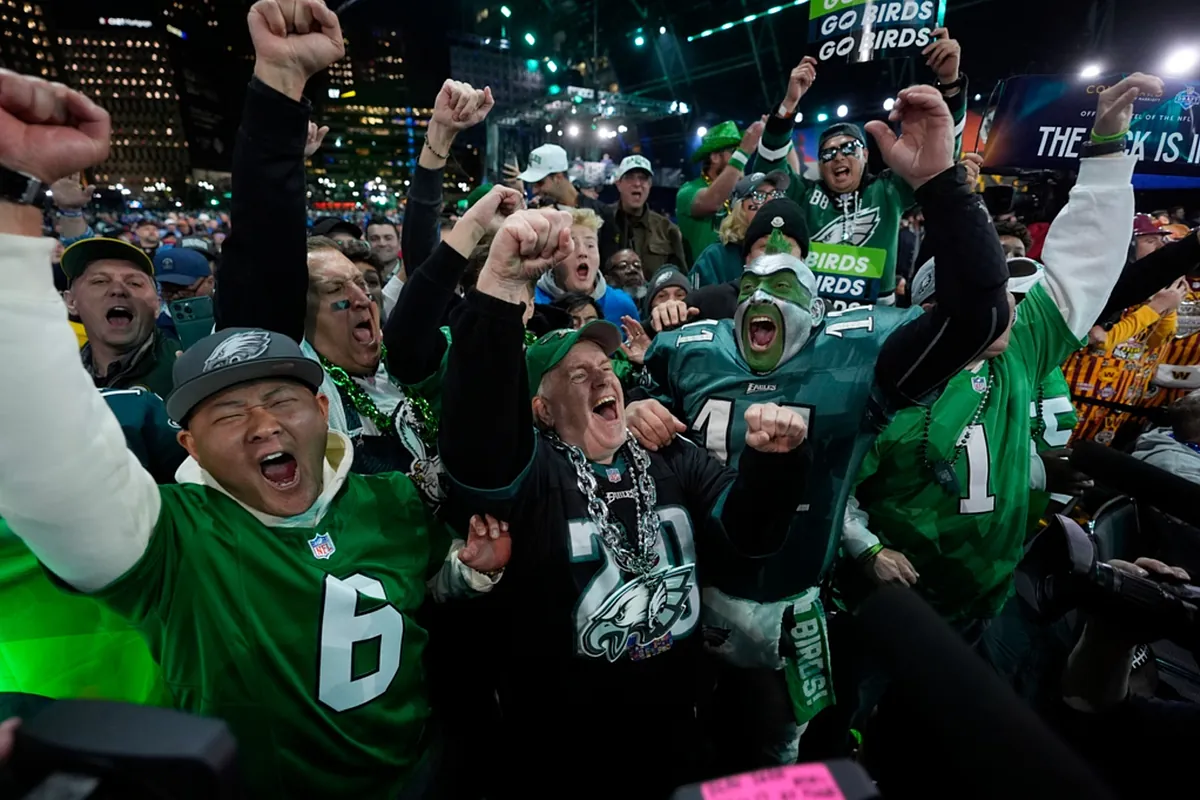 The legendary tale of Eagles fans vs. Santa Claus: A Philadelphia ...