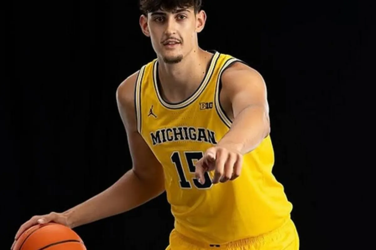 Aday Mara touches the NCAA sky with his 2.21m and is already aiming for ...