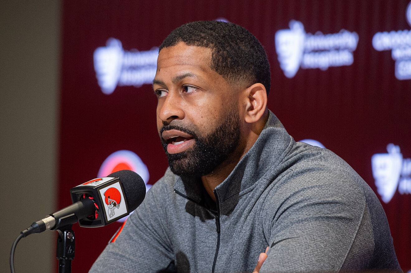 Andrew Berry tries to convince Myles Garrett that the changes at the ...