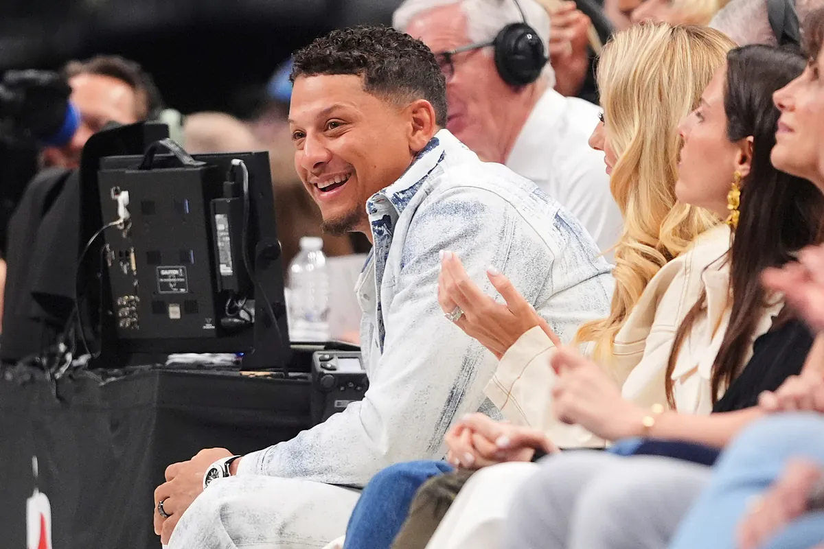 Patrick Mahomes gets all the help he needs as Chiefs' draft plan gets ...