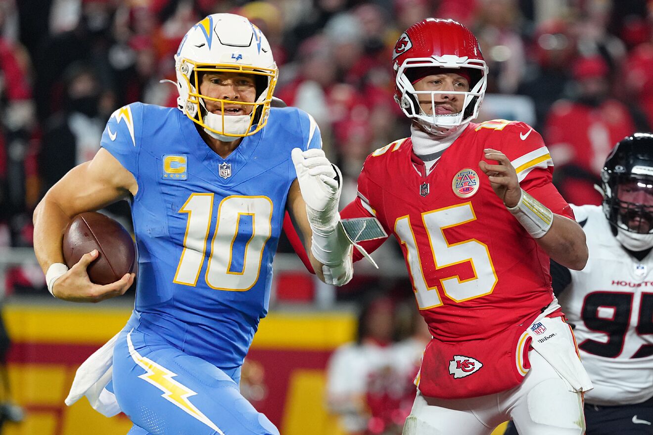 Just in case that wasn't enough, Patrick Mahomes received a strong ...