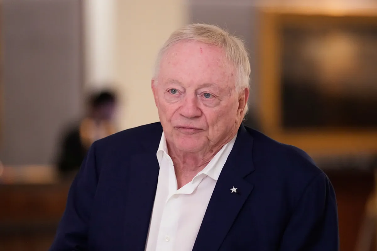 Jerry Jones receives an acting rating from an Oscar winner and his ...