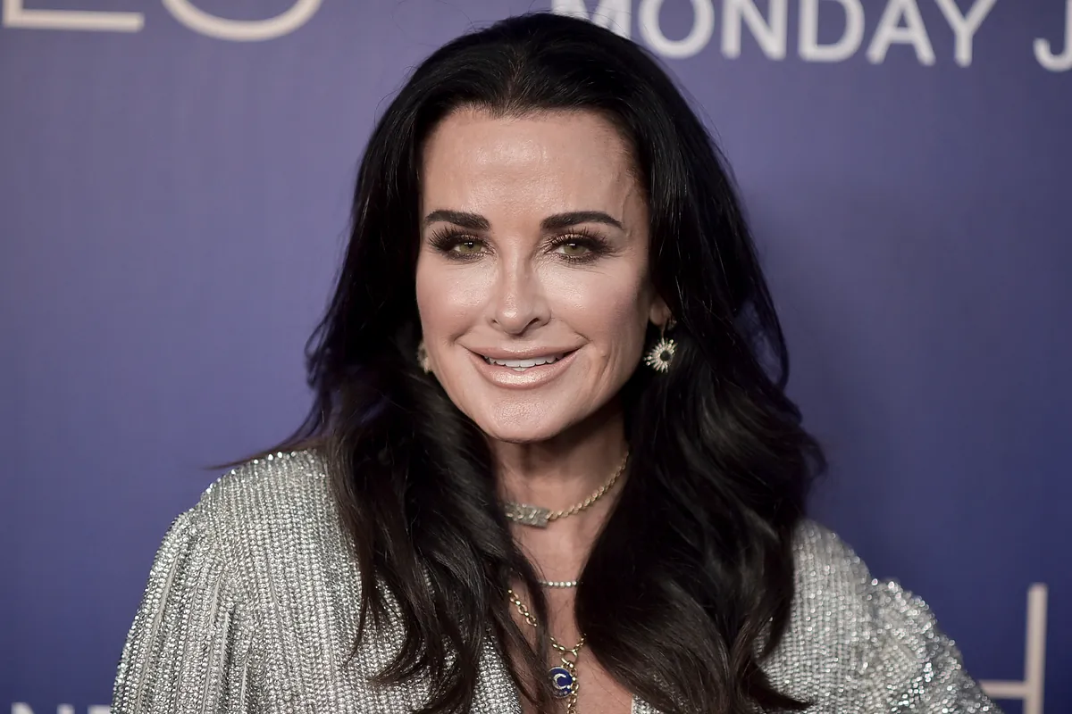 Kyle Richards causes a stir after talking about sexuality and staying ...