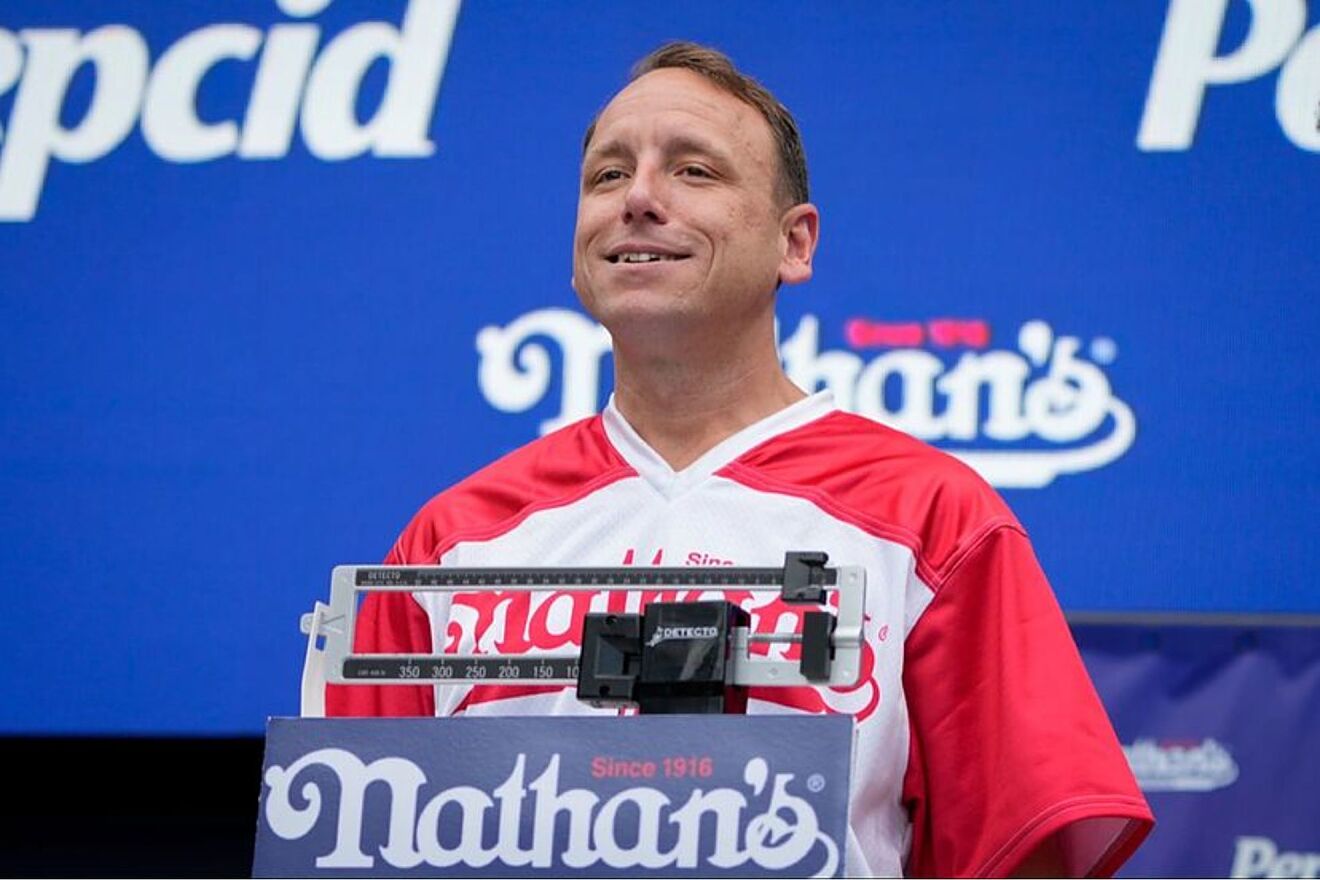 Joey Chestnut Net Worth: How much money does he makes from competitive ...