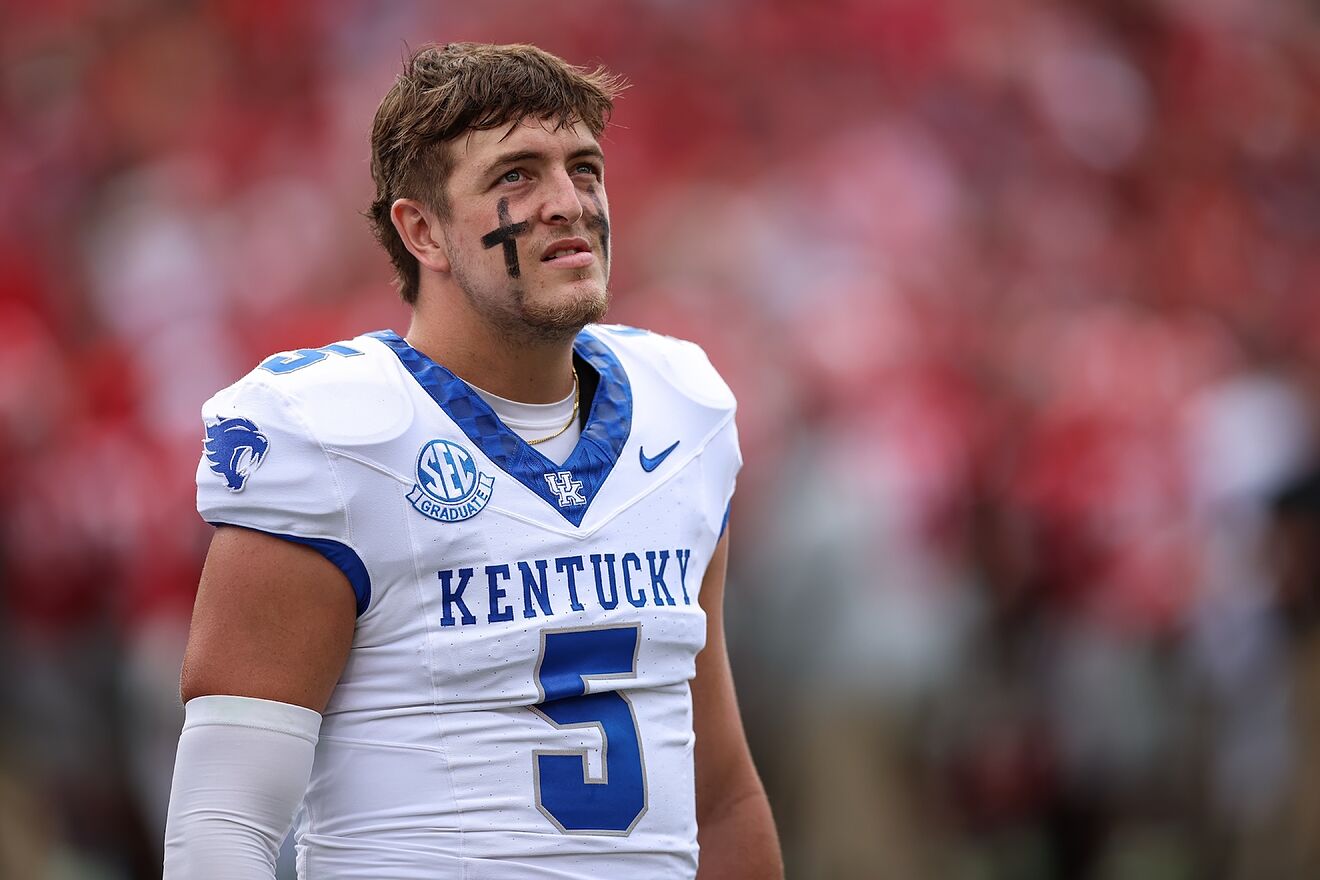 Zach Calzada, Kentucky's backup quarterback who has earned the hatred ...