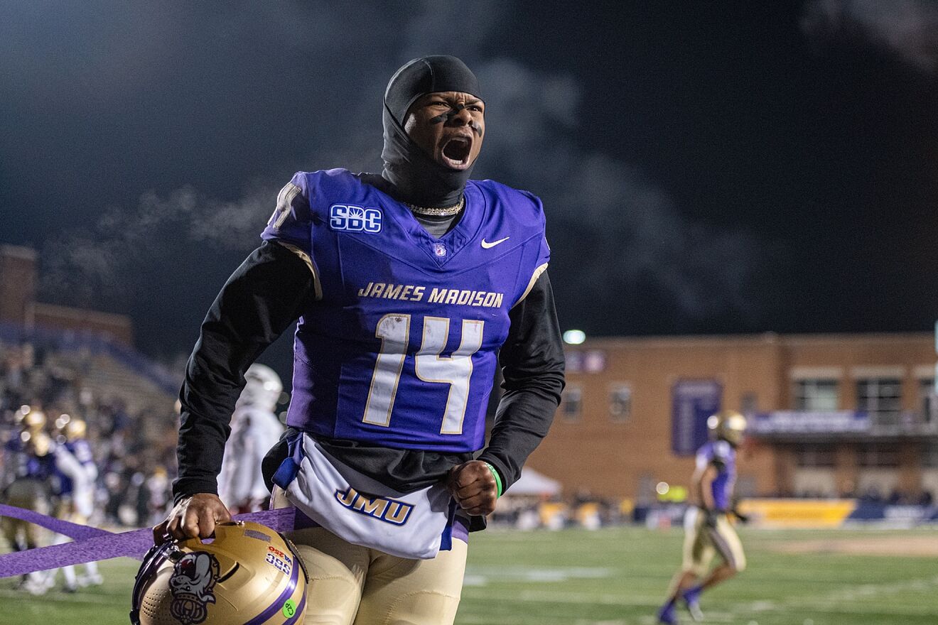 Snowball chaos at JMU Championship game leaves players dodging icy ...