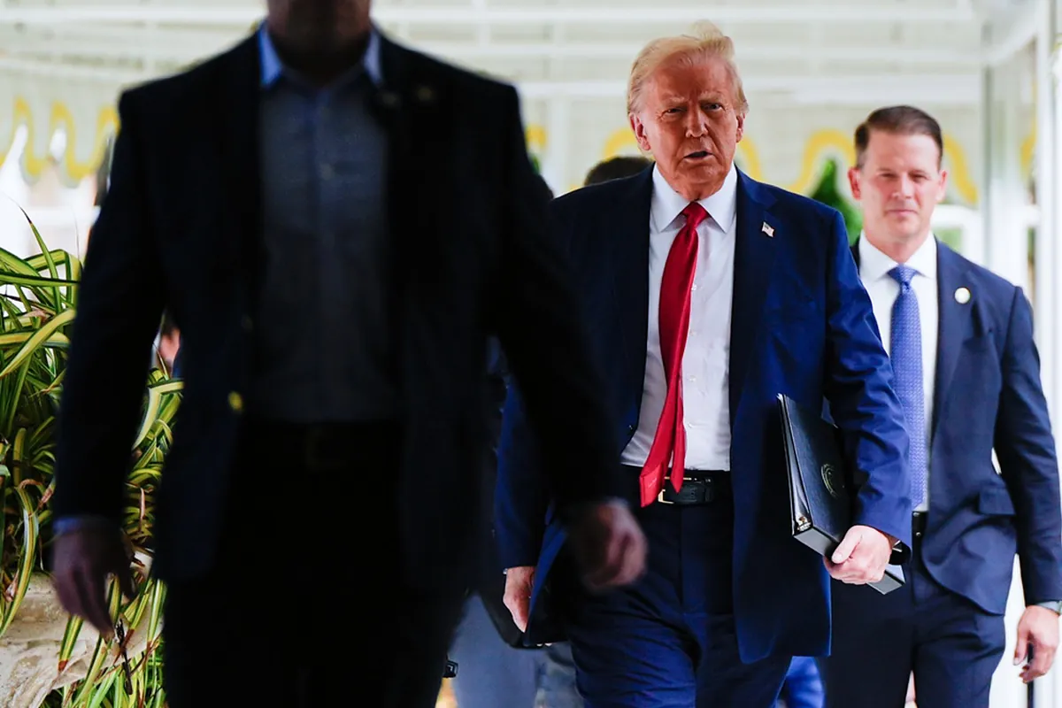 Trump will campaign in Wisconsin with Brett Favre, who's linked to a ...