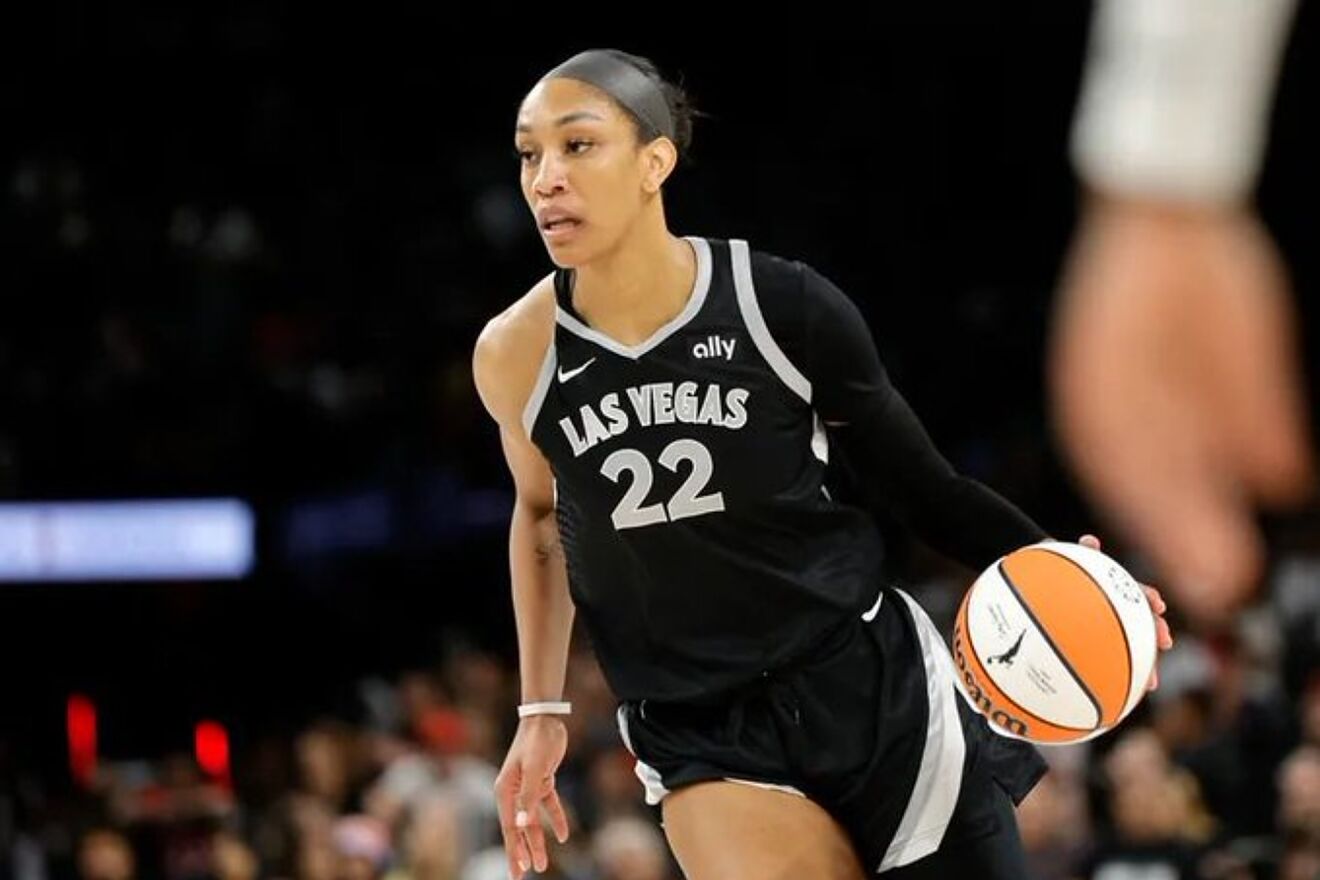 A'ja Wilson continues making WNBA history with double-double v Chicago ...