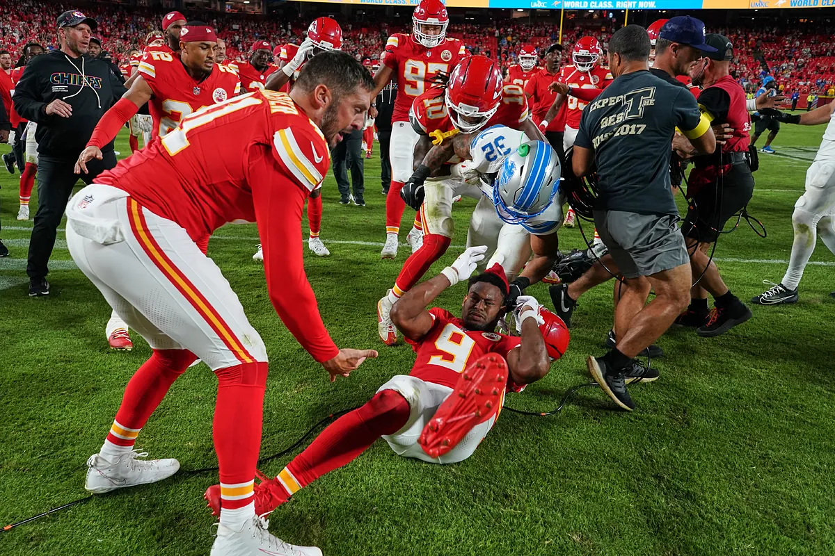 NFL puts foot in mouth while avoiding Chiefs bias with controversial ...