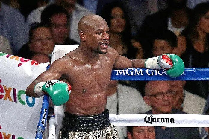 Boxing: Floyd Mayweather Jr. reveals he may have broken hand during ...