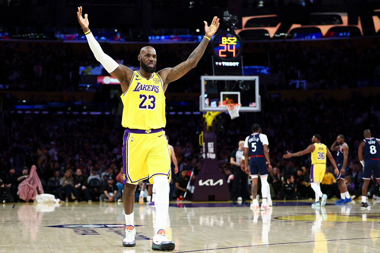 Kenny Smith loses respect for LeBron James when he suffers a very ...