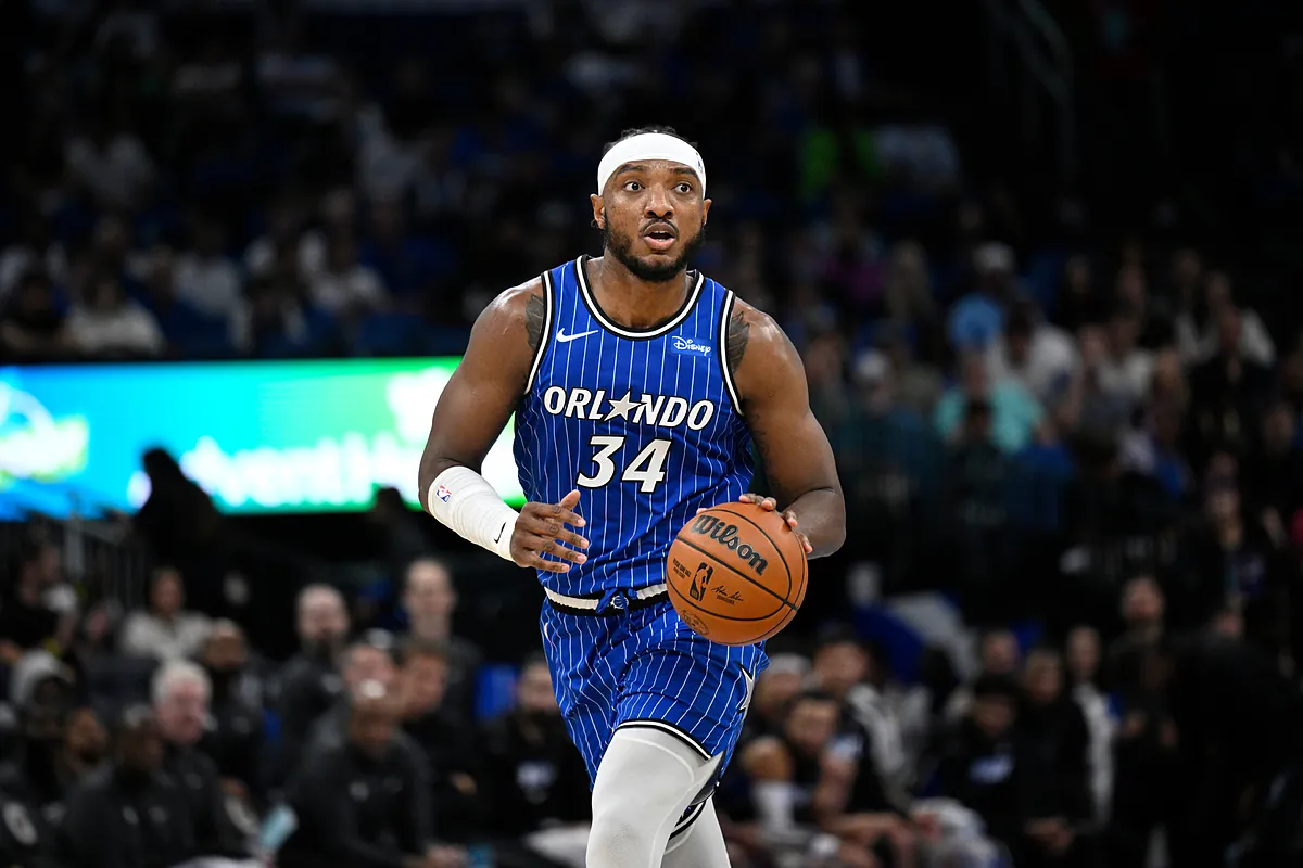 Wendell Carter Jr. announces his 'commitment' to Angel Reese in a ...