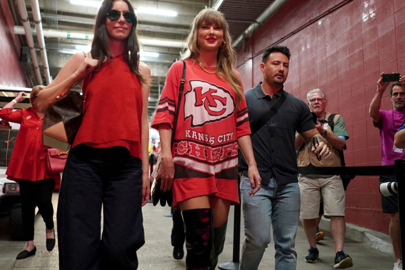 Taylor Swift accidentally caught confirming she attended Patrick and ...