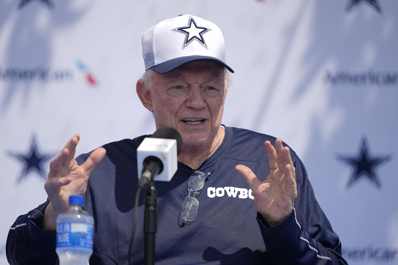 Jerry Jones gets fed up with losing after showing his most vulnerable ...