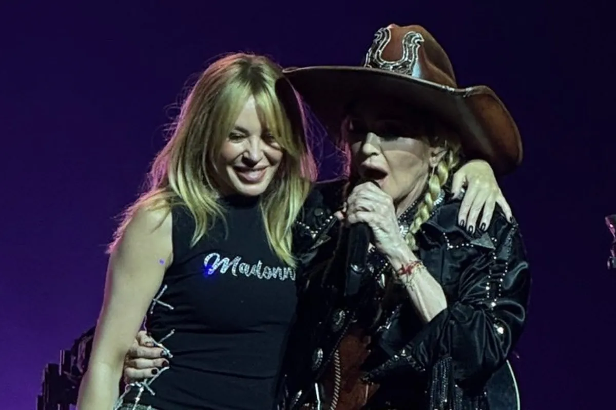 Madonna makes history after inviting Kylie Minogue on stage during ...