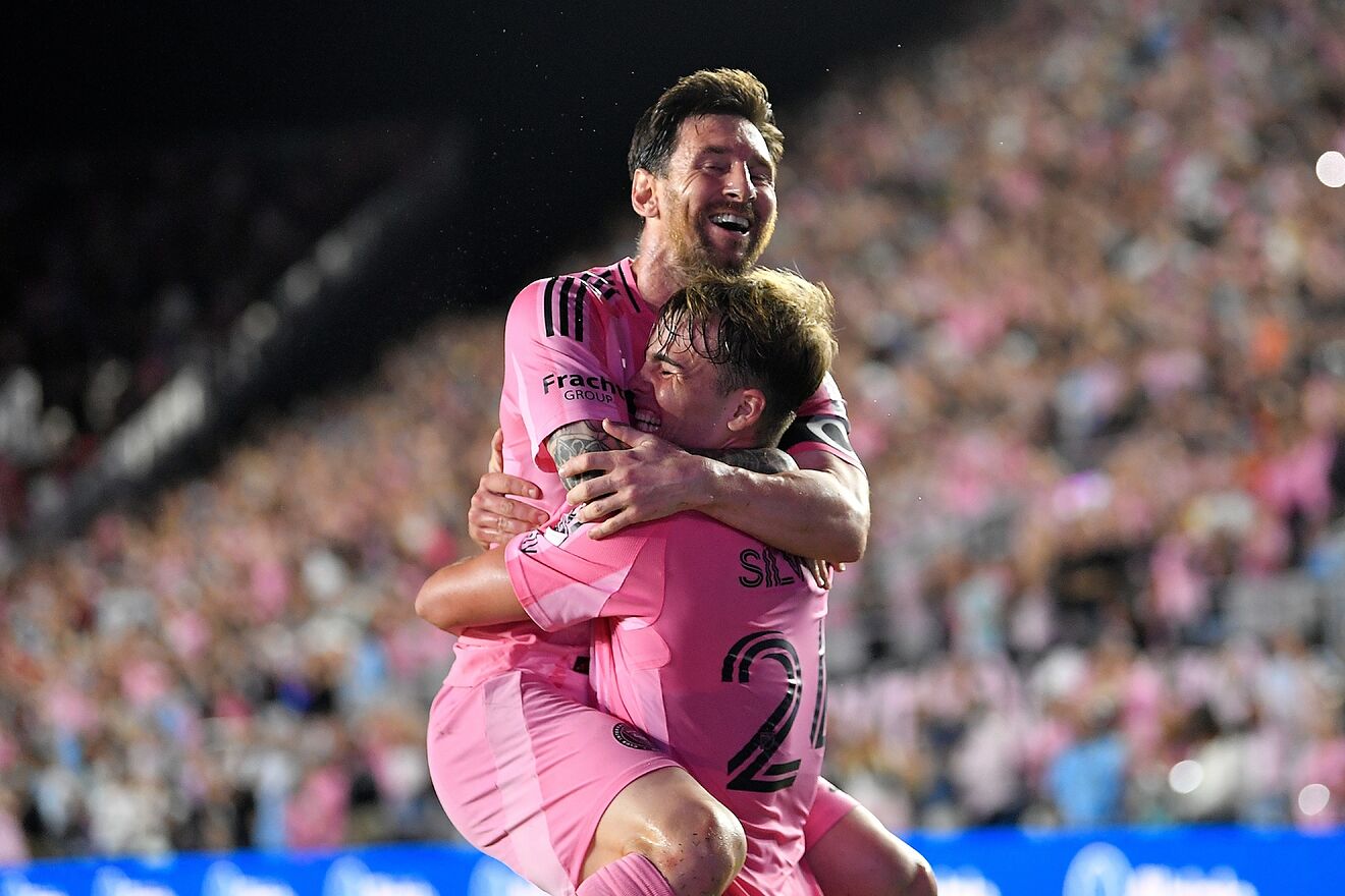 Messi masterclass sends Inter Miami to semifinals after crushing ...