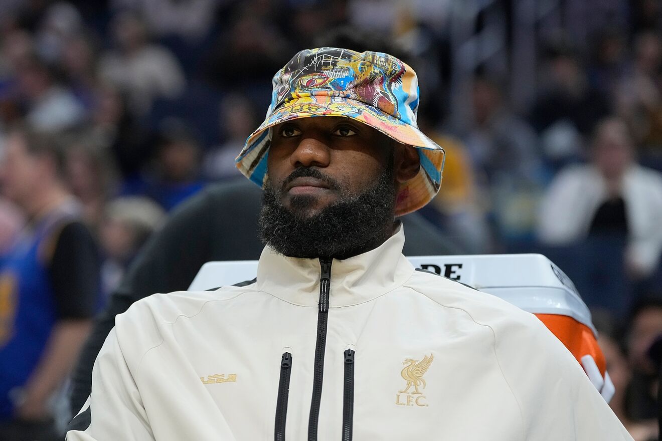 LeBron James' viral pregame fashion shines before Lakers battle ...