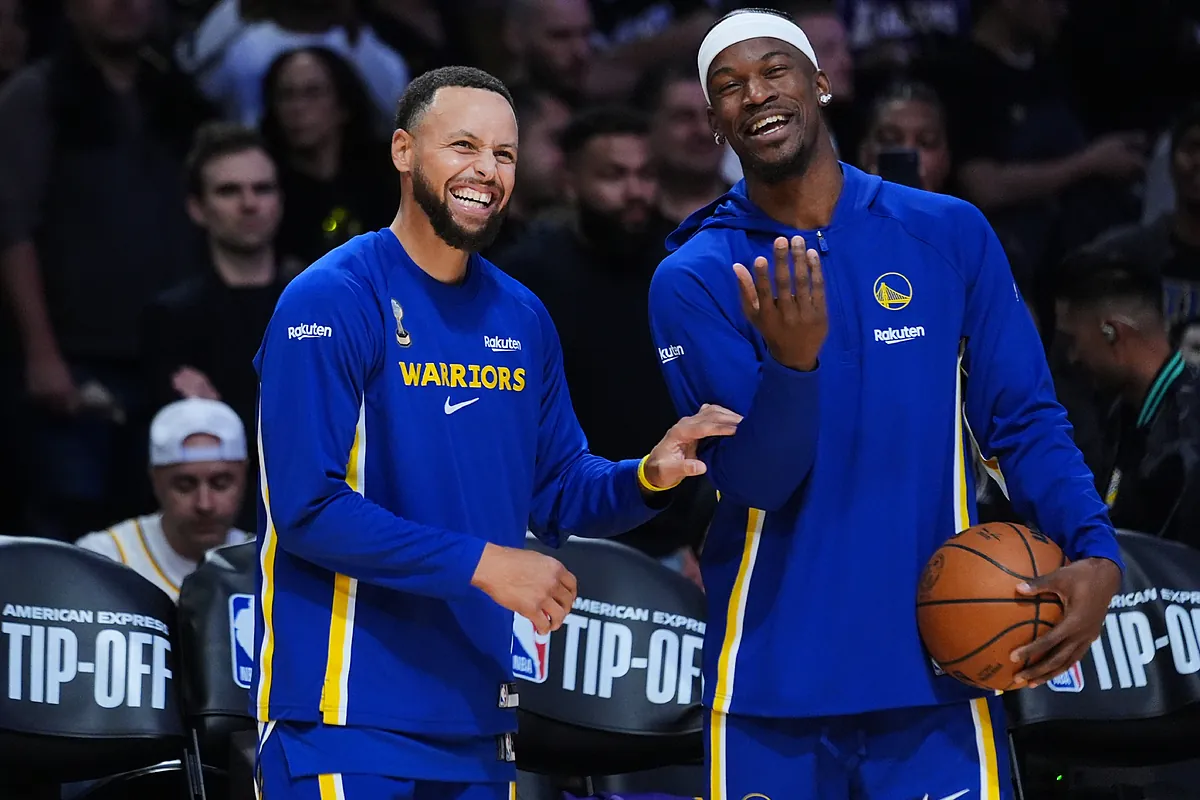 Steph Curry changes his look influenced by "Emo Jimmy Butler" and his ...
