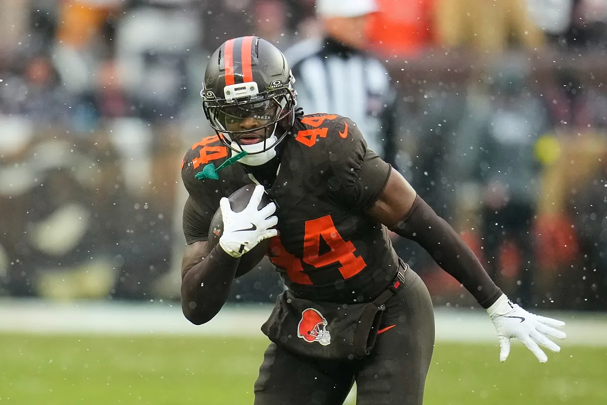 Browns make necessary roster calls before facing the Bills in Week 16 ...