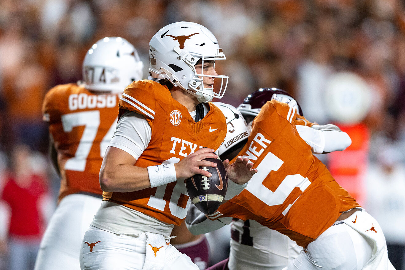 Arch Manning's Longhorns face another shakeup as top rusher heads to ...