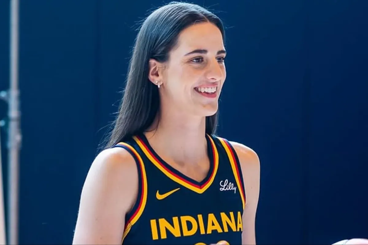 Caitlin Clark breaks hearts and looks stunning as she gears up for her ...