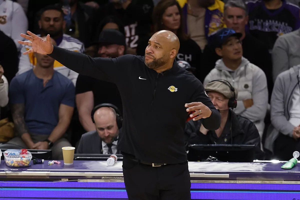 Darvin Ham told Jeanie Buss support won't last as Lakers future looks uncertain | Marca