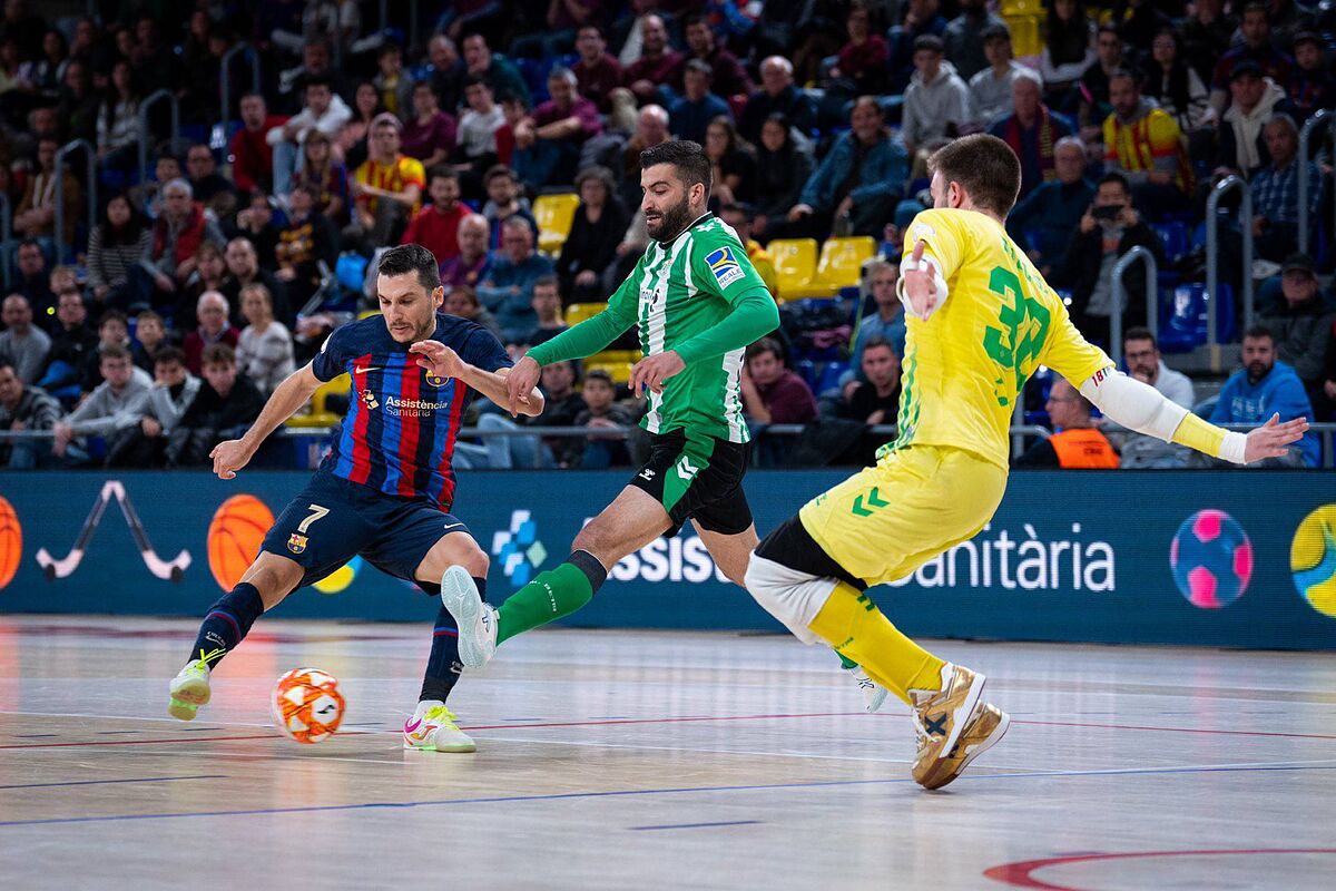 Futbol Sala: El Barça somete la rebelión del Betis | Marca